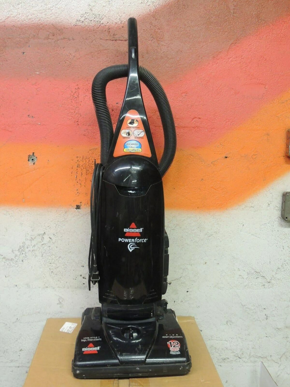 Bissell Powerforce Bagged Upright Vacuum Cleaner 3522-6 Cleaned and ...