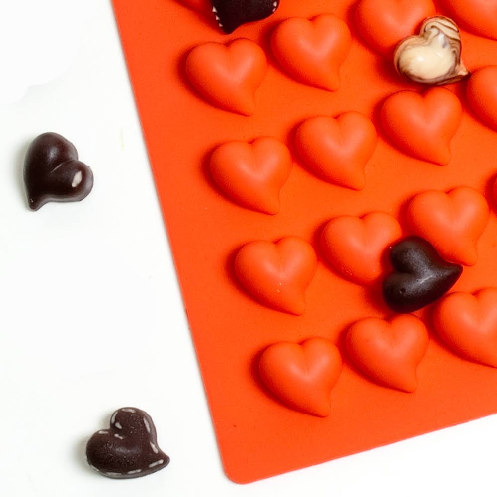 Truffly Made. Heart Chocolate Truffle, Jelly and Candy Mold, 54 ...